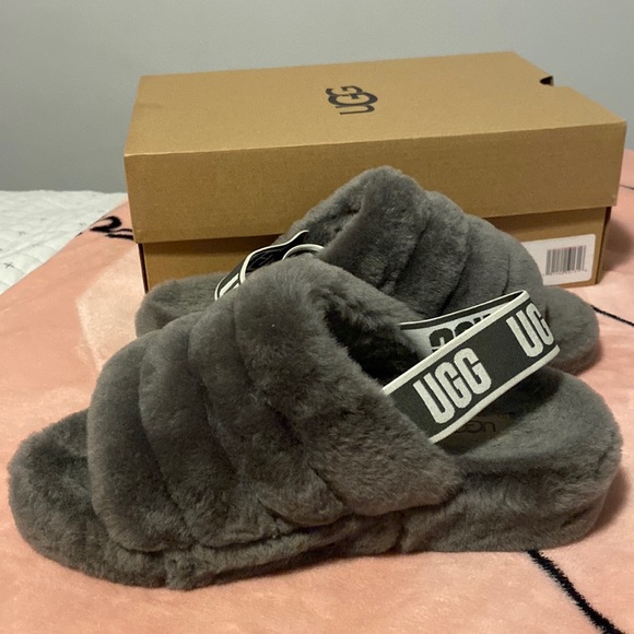 UGG | Shoes | Uggs Sandals | Poshmark